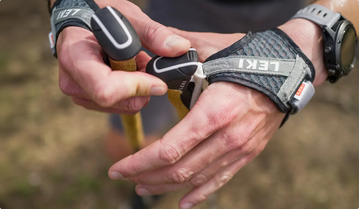 Trekking Poles: Guide to the perfect choice for every hike | Runkd.co.uk